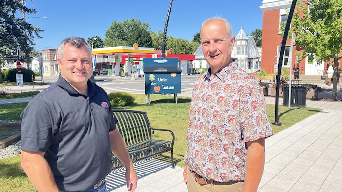 Les deux maires qui dirigent Plessisville laisseront leur place | Radio ...