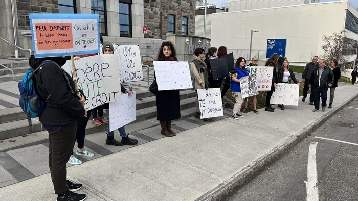 Un jury de 10 femmes et 4 hommes pour le procès d’Harold LeBel | Radio ...