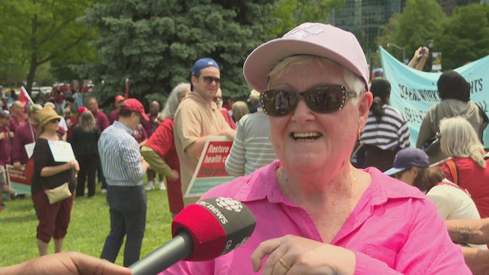 Privatisation de la santé en Ontario : 8000 manifestants à Queen’s Park ...
