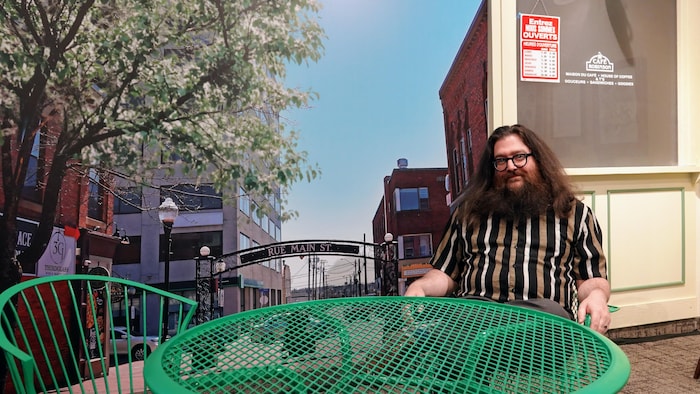 Immersion dans l’univers du poète Gérald Leblanc à Moncton | Radio-Canada