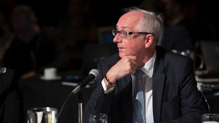 Le gouvernement Legault envisage de retirer plus de 6000 fonctionnaires ...