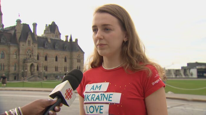 Les Ukrainiens d’Ottawa célèbrent le jour de l’indépendance sur fond de ...