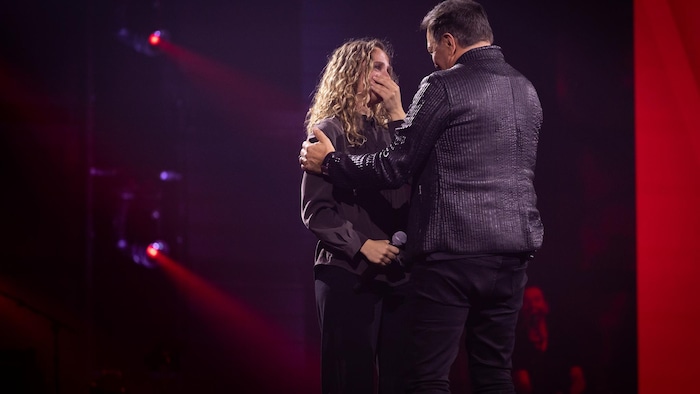 Des Jeannois brillent à La Voix | Radio-Canada