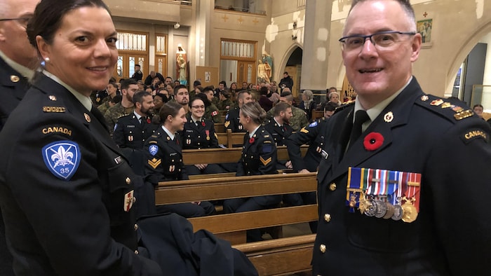 Sherbrooke honore ses militaires et leurs familles | Radio-Canada