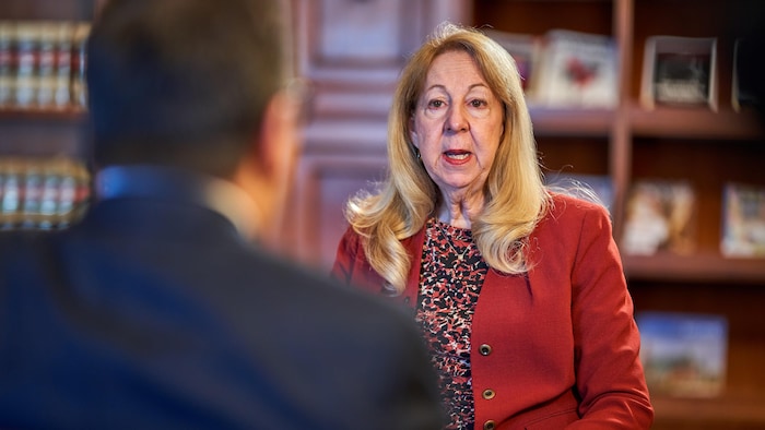 Une nouvelle juge qui mise sur l’ouverture et qui fait évoluer la Cour ...