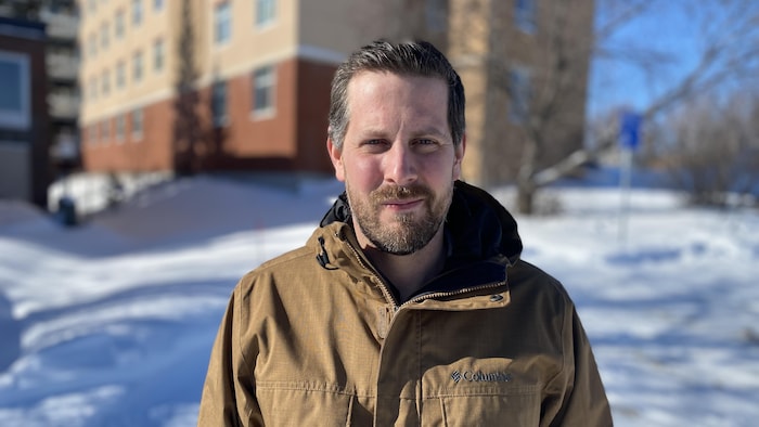 Le gel d’embauches dans la fonction publique inquiète le CISSS-AT ...