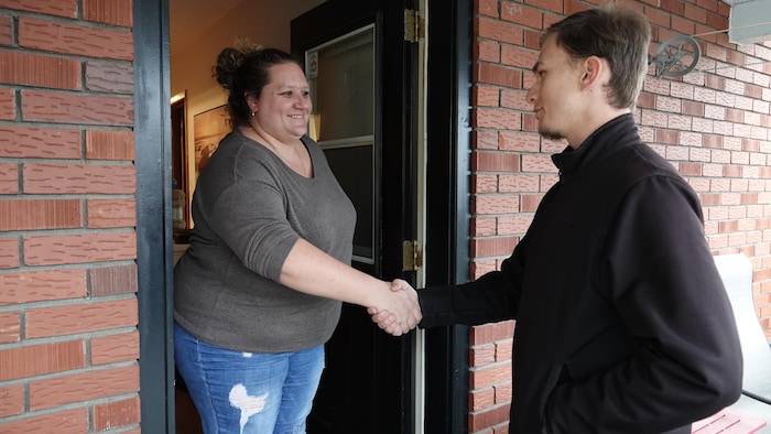 Une journée de campagne avec Mathieu Morin | Radio-Canada