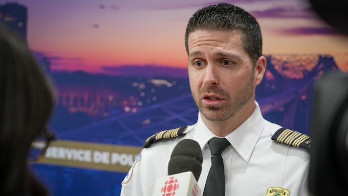 La police de Gatineau bonifie son escouade en santé mentale | Radio-Canada