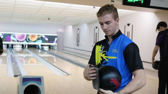 Un championnat provincial de quilles à Rimouski | Radio-Canada