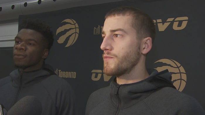 Cure de rajeunissement pour un terrain de basketball grâce aux Raptors ...