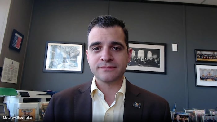 Malgré une aide de 500 millions $, Algoma Steel licenciera 1000 ...