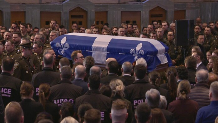 Un dernier au revoir à la sergente Maureen Breau | Radio-Canada