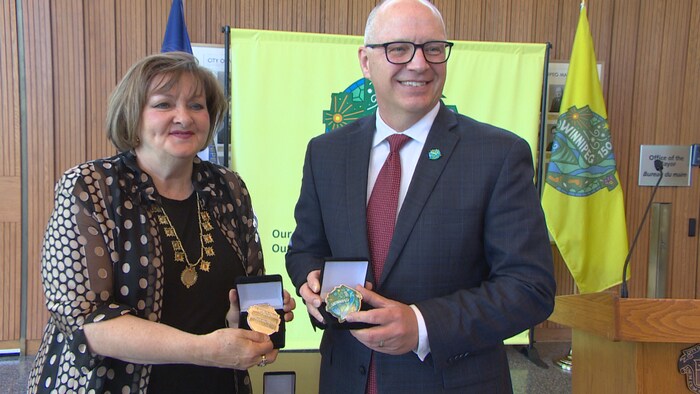 La Ville de Winnipeg va décorer 150 personnes pour célébrer son 150e ...