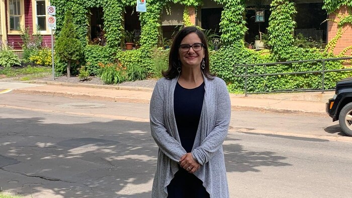 Des immigrants préoccupés par les difficultés de se lancer en affaires ...