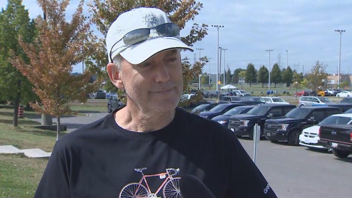 Les arbitres de soccer de l’Ontario équipés de caméras pour contrer les ...