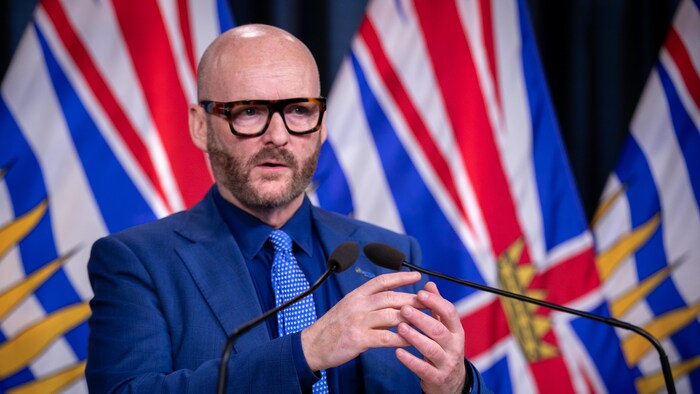 La C.-B. demande une enquête sur un cabinet qui administre des ...