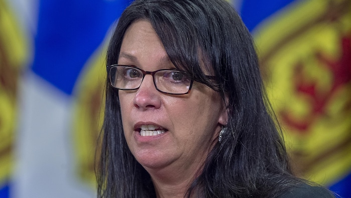 Malade? Votre patron ne peut plus automatiquement exiger un billet du ...