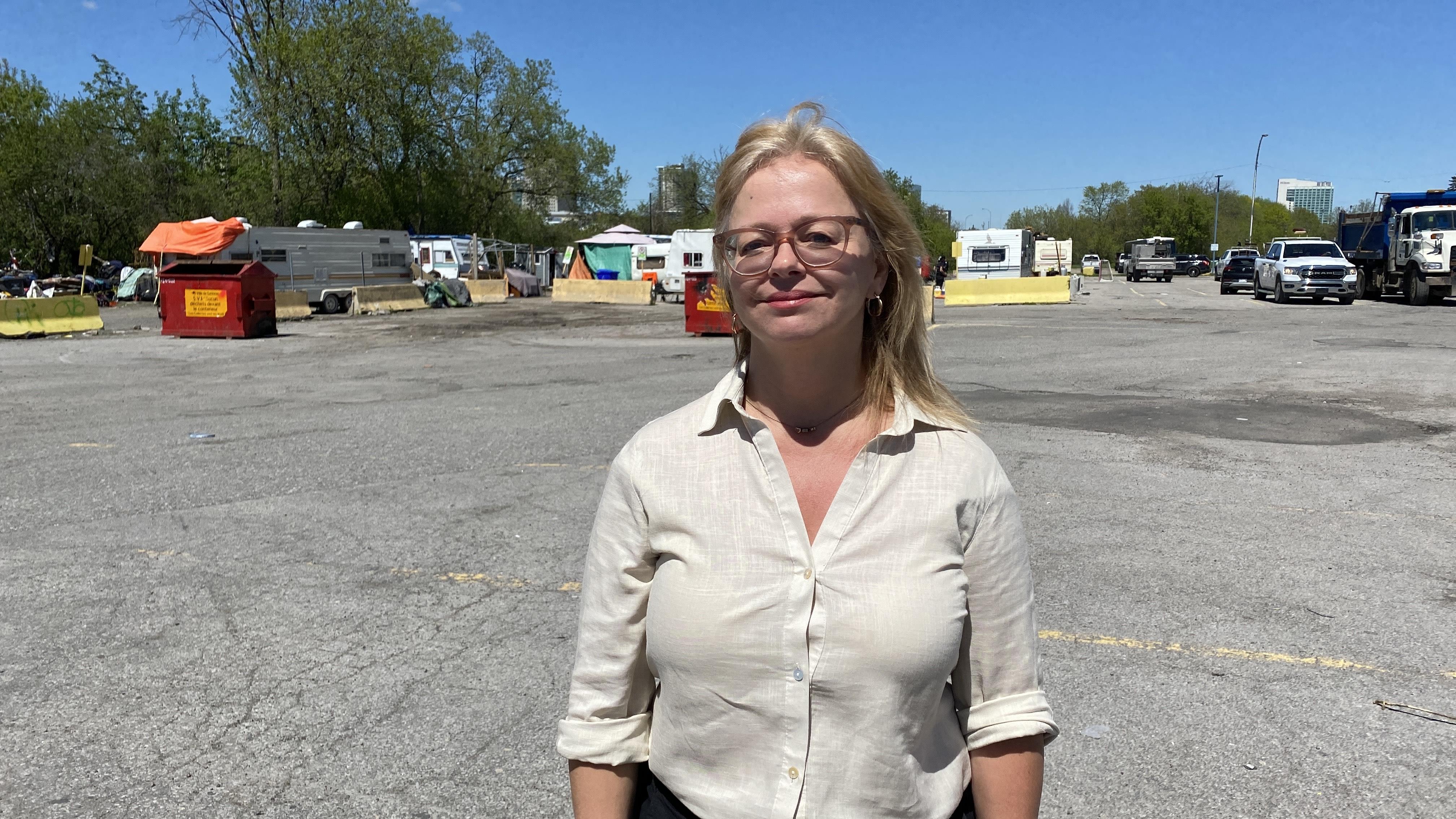 Devcore fermera son campement au Centre Robert-Guertin | Radio-Canada