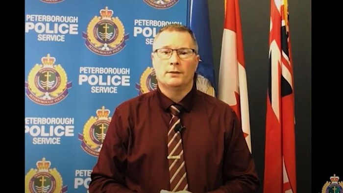 Vol d’un camion dimanche à Peterborough : plus de 2000 armes à feu ...