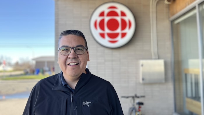 Le chef sortant Mike McKenzie brigue un 5e mandat à Uashat mak Mani ...