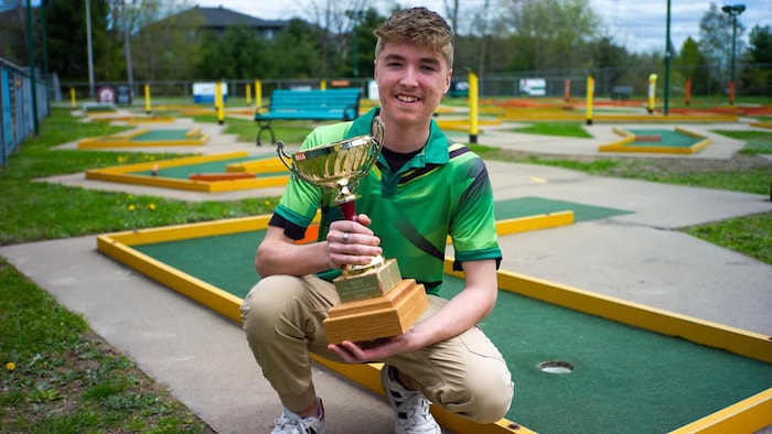 La Mauricie, « le cœur battant » du minigolf au Québec | Radio-Canada