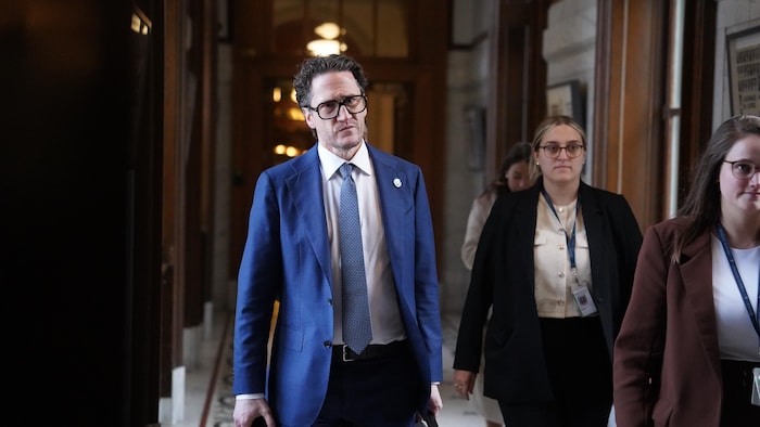 Québec reporte à 2027 une partie du nouveau système de consigne | Radio ...