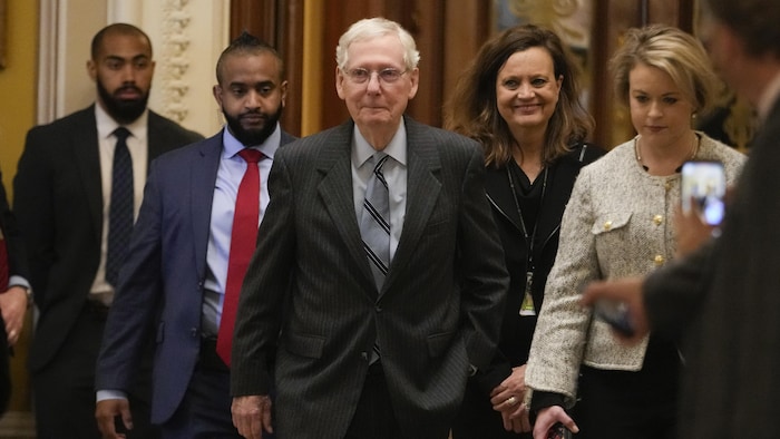Mitch Mcconnell Cessera Dêtre Le Leader Républicain Au Sénat à La Fin