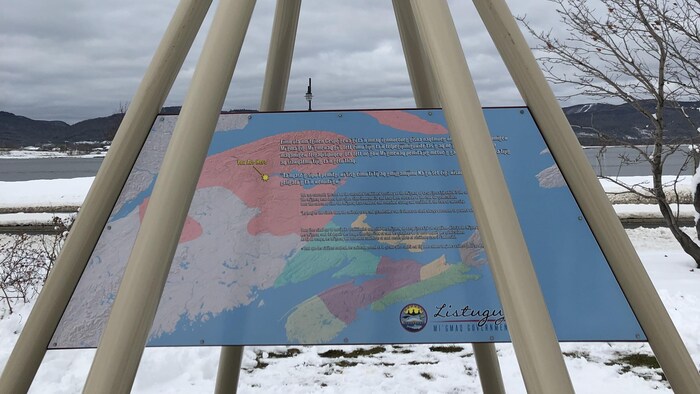 Les Micmacs ont maintenant leur place entre les Acadiens et les ...