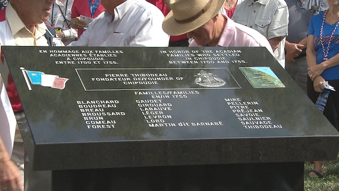 Le Monument Chipoudie en hommage aux familles acadiennes est dévoilé à ...