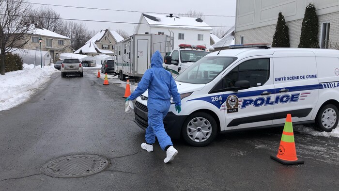 La fillette morte à Laval était connue de la DPJ | Radio-Canada