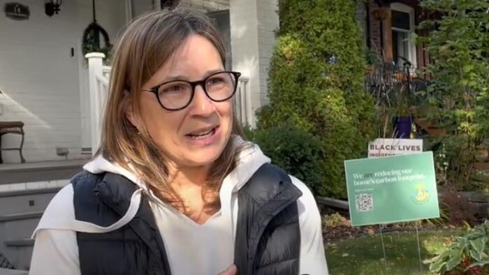 Des bénévoles accélèrent les rénovations écoénergétiques à Toronto ...