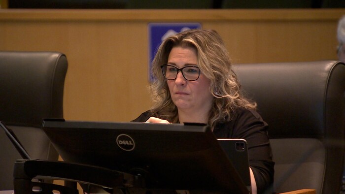 Pas de suspensions de salaire pour deux conseillères du Grand Sudbury ...