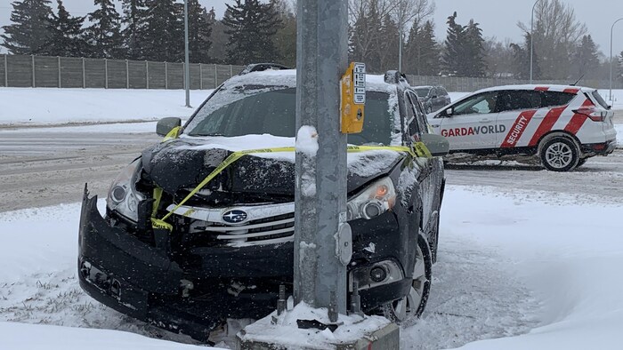 Une première grosse tempête de neige s’abat sur une partie du sud de l’Alberta | Radio-Canada