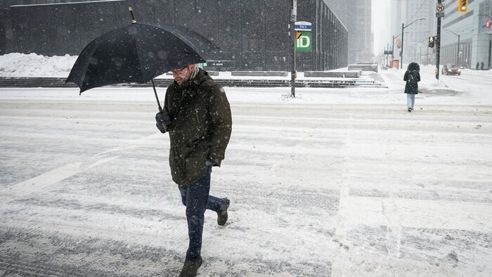 Avis de conditions routières hivernales annulé dans le Grand Toronto ...