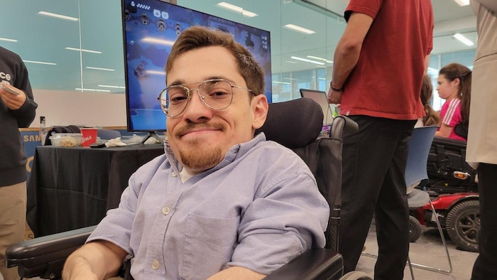 De jeunes patients en neurologie vont à la rencontre de créateurs de ...