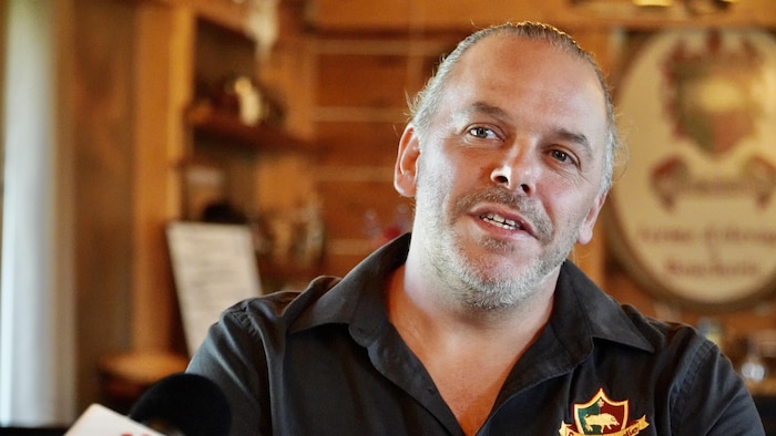 Derrière les candidats aux élections fédérales, les conjoints et leur ...