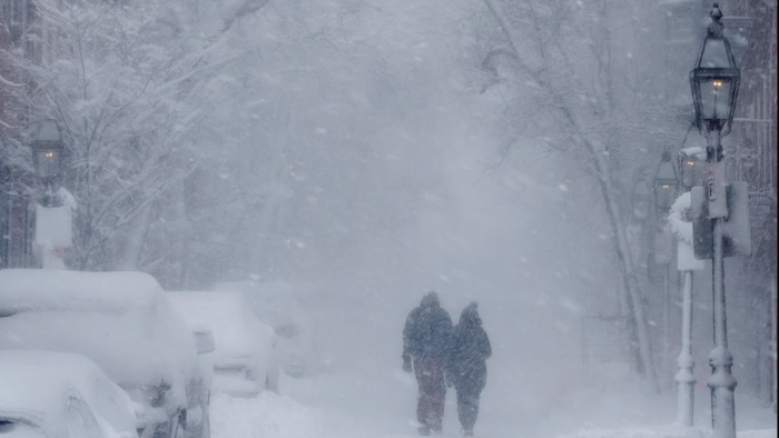 Jusqu’à 90 cm de neige : une tempête exceptionnelle frappe le nord-est ...