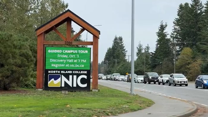 Un collège compte suspendre des programmes d’enseignement sur l’île de ...