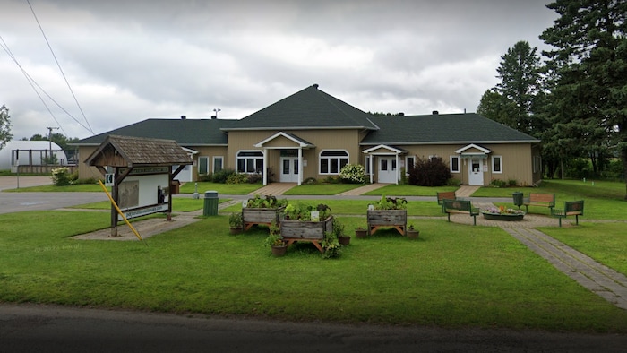 Début du procès pour parjure d’élus de Notre-Dame-de-la-Paix | Radio-Canada