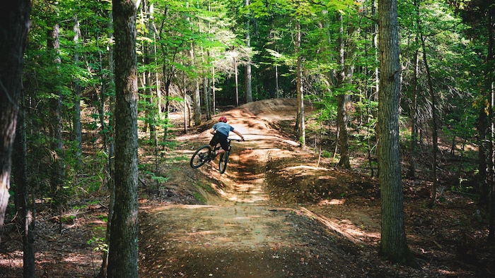 Un camp de sélection de vélo de montagne à Sault-Sainte-Marie | Radio ...