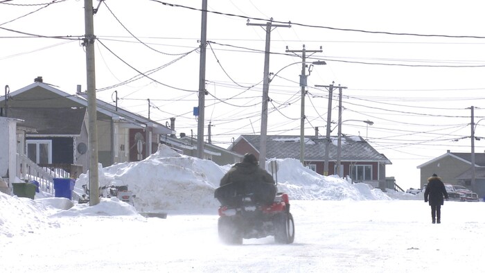 Coronavirus: un premier cas chez les Innus de Nutashkuan en Minganie ...