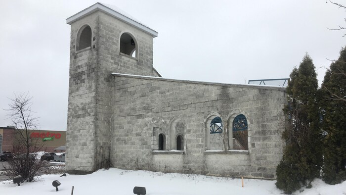 Dolbeau-Mistassini démolira l'observatoire des Pères trappistes | Radio ...