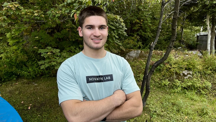 Un Baie-Comois brille sur la scène du CrossFit | Radio-Canada