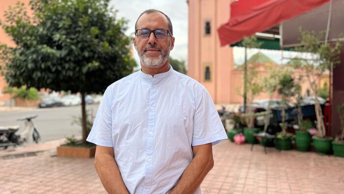 Après le séisme au Maroc, l’attente d’un toit | Radio-Canada