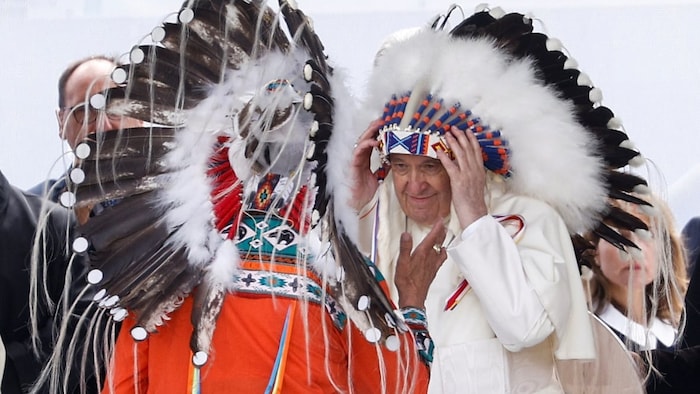 Les Autochtones du Manitoba rendent hommage à « un pape de vérité ...