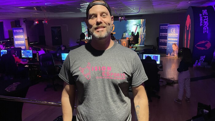 Des passionnés de sports électroniques rivalisent d’adresse à Amos ...