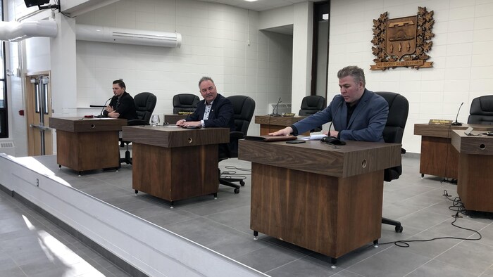 Les élus appellent les Matanais à réduire leurs activités pour contrer ...