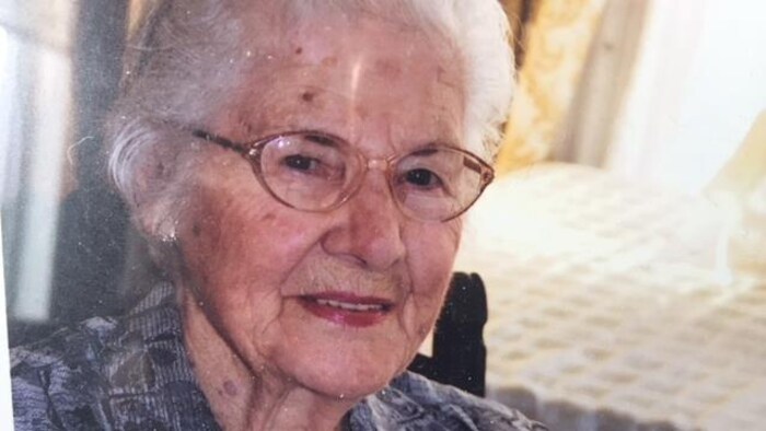 Une aînée passe 39 jours à l'hôpital mais paie sa facture de Bell ...