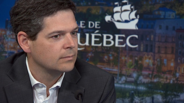 La fuite d’eau à Québec n’est pas due à un bris d’aqueduc | Radio-Canada