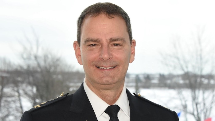 Le nouveau chef de police de Longueuil prend les commandes lundi ...